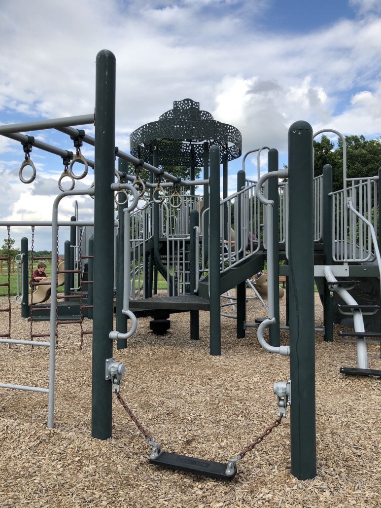 glacier ridge metro park playground