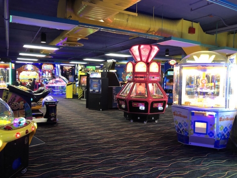 Plan a Tropical Getaway with Your Kids at Castaway Bay in Sandusky Ohio