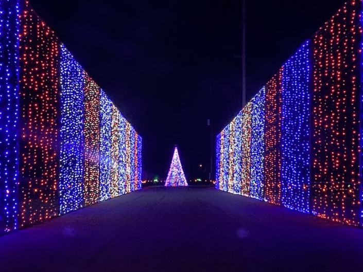 WonderLight's Christmas Glows with Over One Million LED Lights!