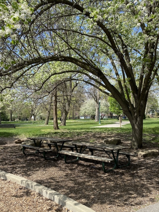 11 Beautiful Things to See and Do at Franklin Park in Columbus, Ohio