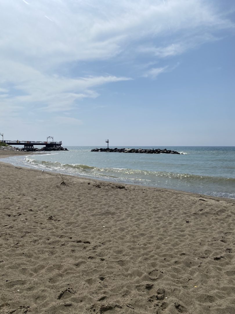12 Lake Erie Beaches You'll Want to Visit This Summer