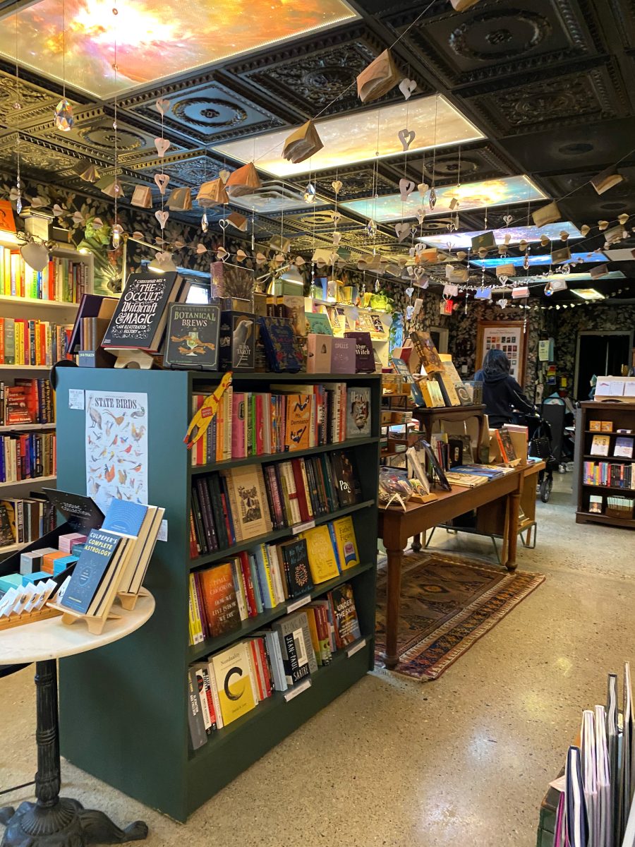 12 Independent Bookstores to visit in Columbus (2025)