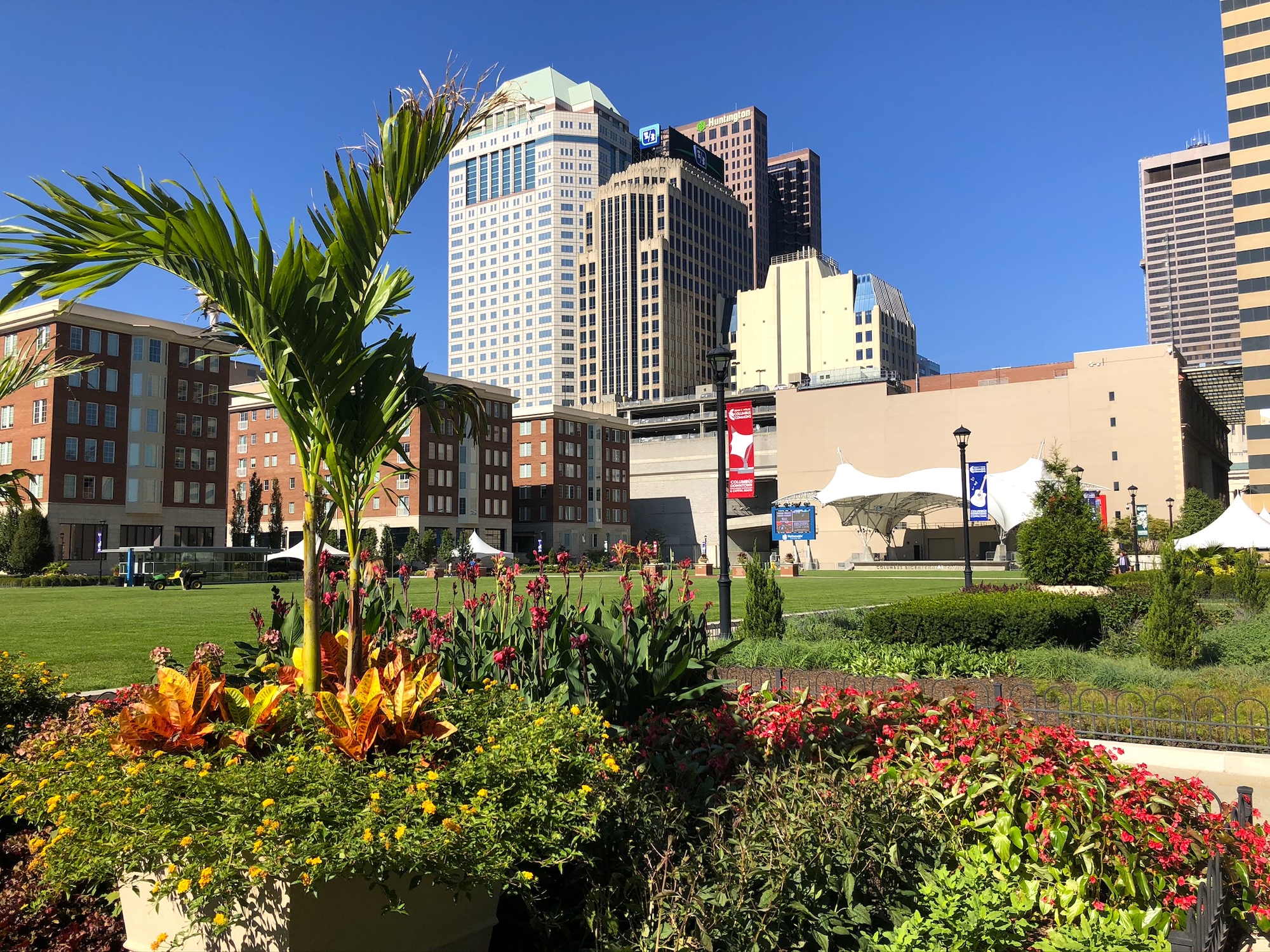 13 Fun Things to do at Columbus Commons this Summer (2025)