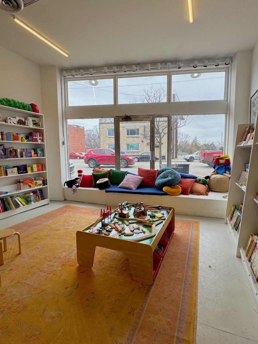 8 Wonderful Bookstores in Columbus (2025)